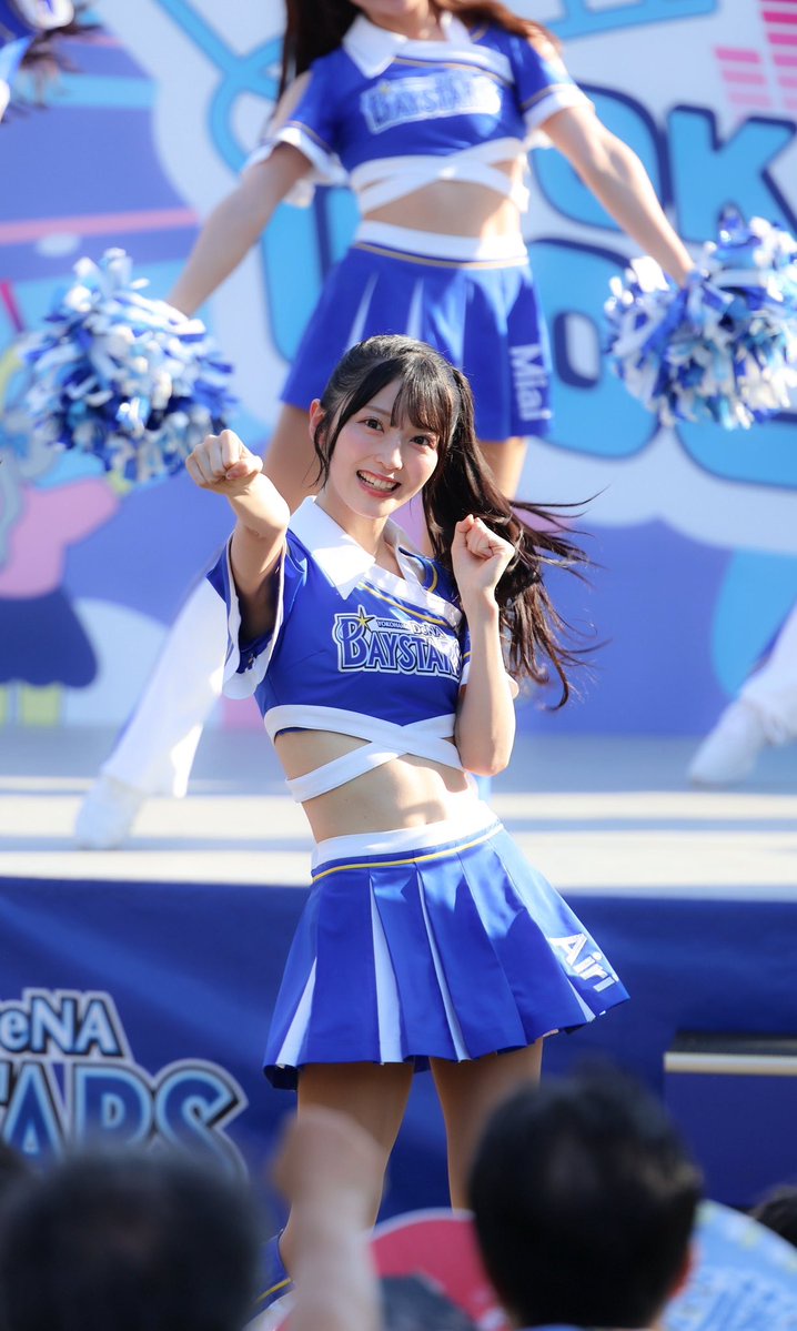 【大朗報】AKB48 佐藤綺星さん ベイスターズチア効果で フォロワー数が爆増w w w w w w w w w w w w w w